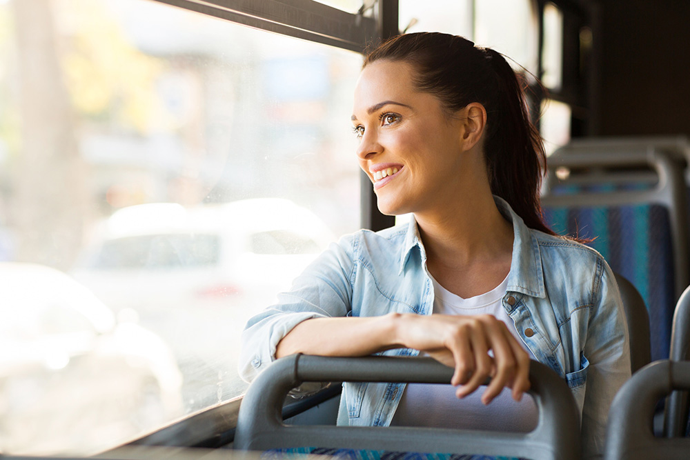 5 Ways Riding a Bus Improves Your Life | CashForCars.com